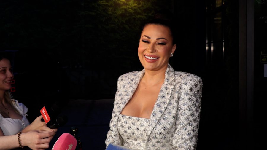 Ovako je Ceca izgledala pre operacija: Slika stara 30 godina FOTO