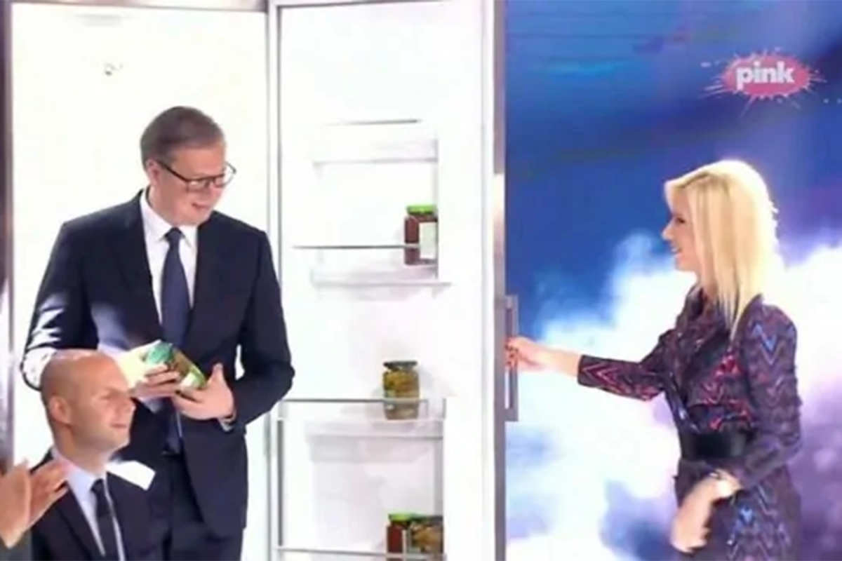 Kako je Vučić izašao iz frižidera i sačuvao SNS-u milione