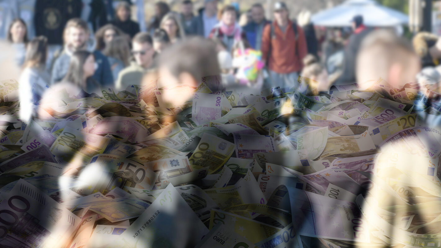 Poražavajuća procena: "Svaki građanin Srbije duguje 5.100 evra"