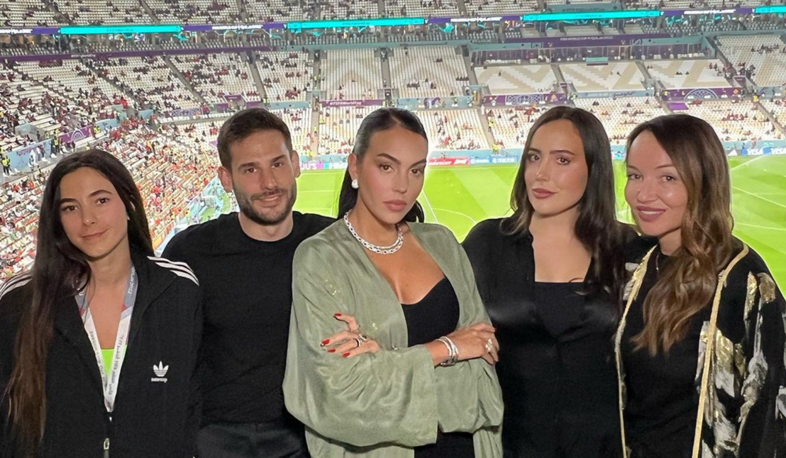 FOTO Slika iz lože o kojoj priča svet: Ćerka poznatog Srbina je ...