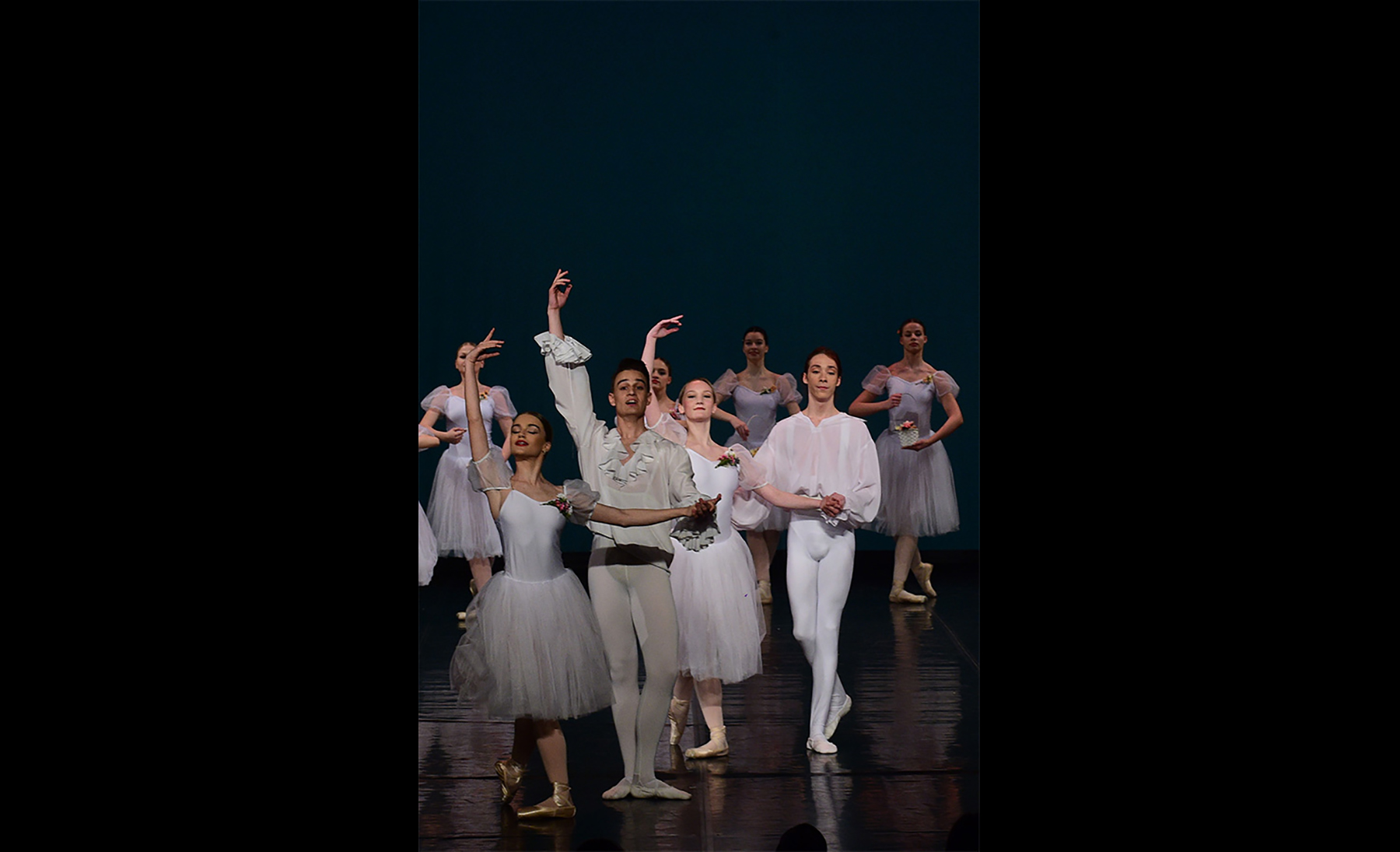Gala koncert "Baleta mladih" u Teatru Vuk