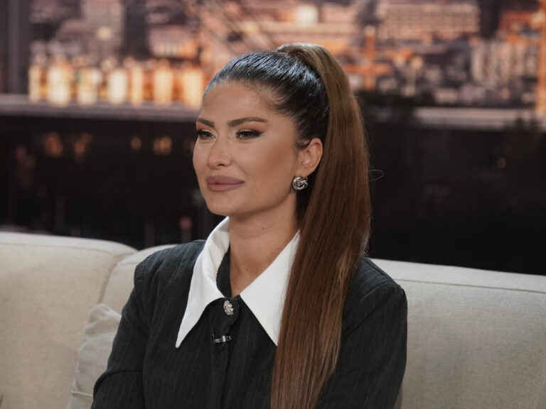 Kako je Ana Radulović izgledala pre operacija