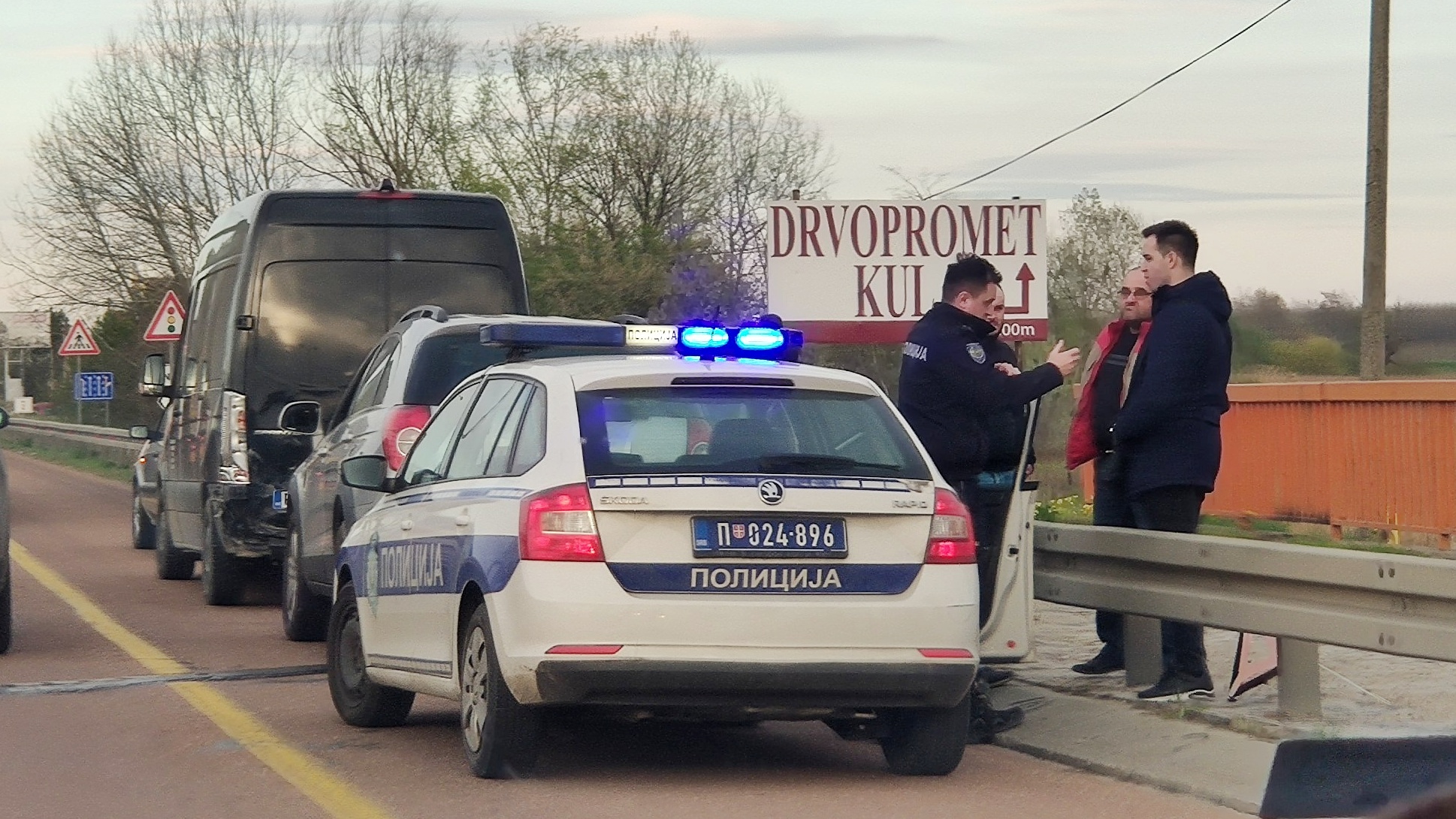 Lančani sudar kod Sava Centra: Sudarila se tri vozila (Video)