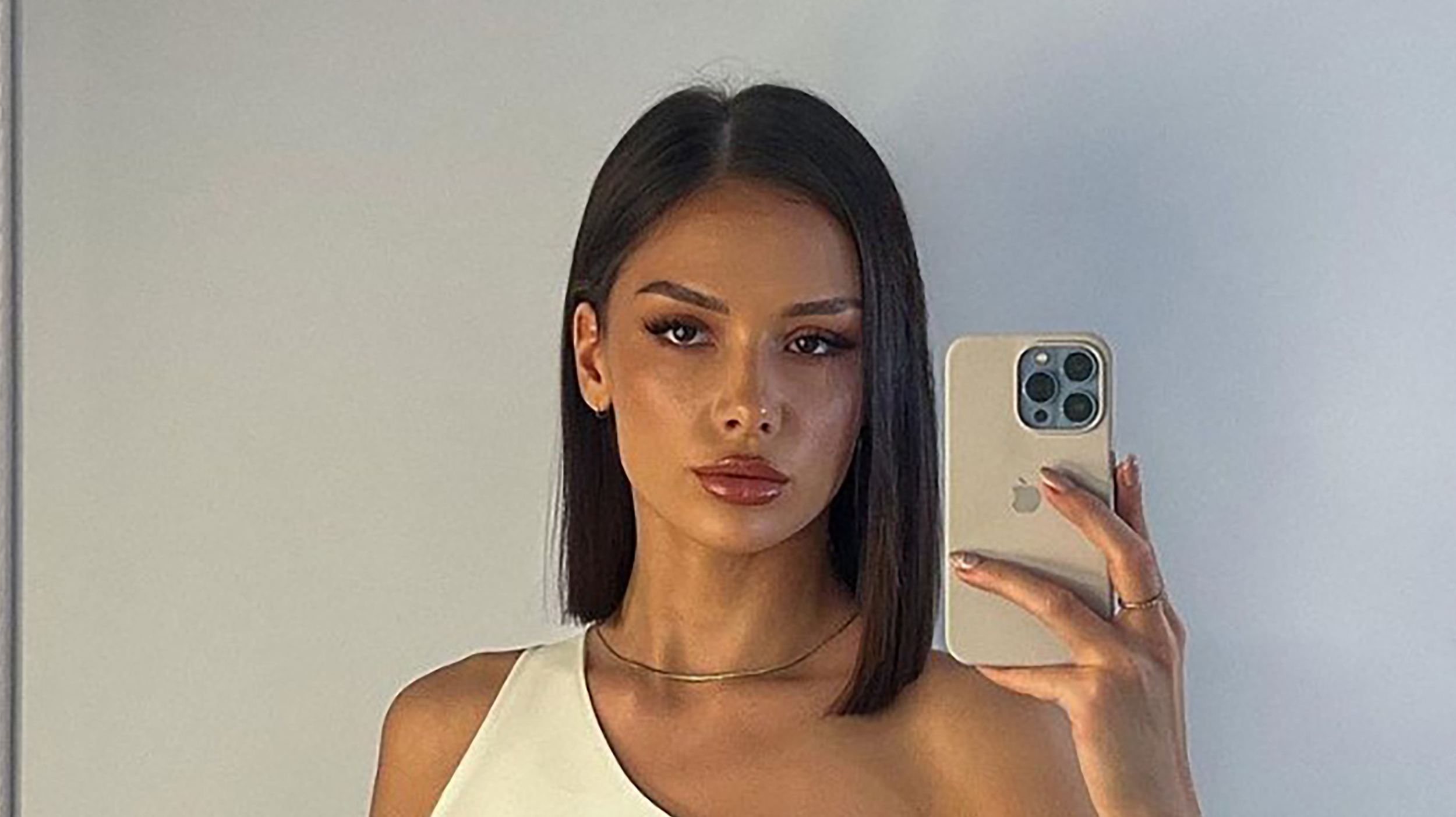 Anja Bla u crvenom bikiniju raspametila sve na mrežama: Devojka Bake ...