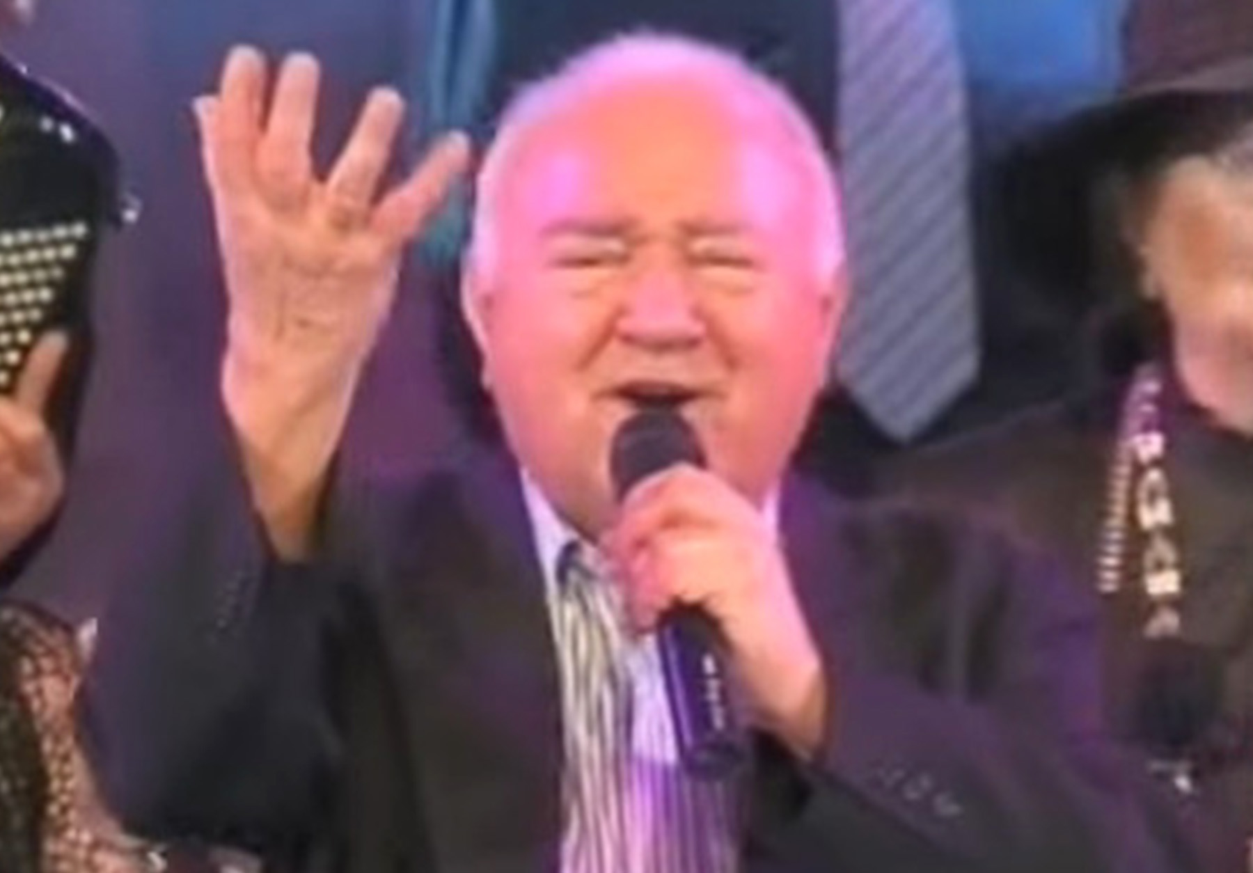 Cela Jugoslavija ga je obožavala: Ovaj poznati pevač je otac Sandre ...