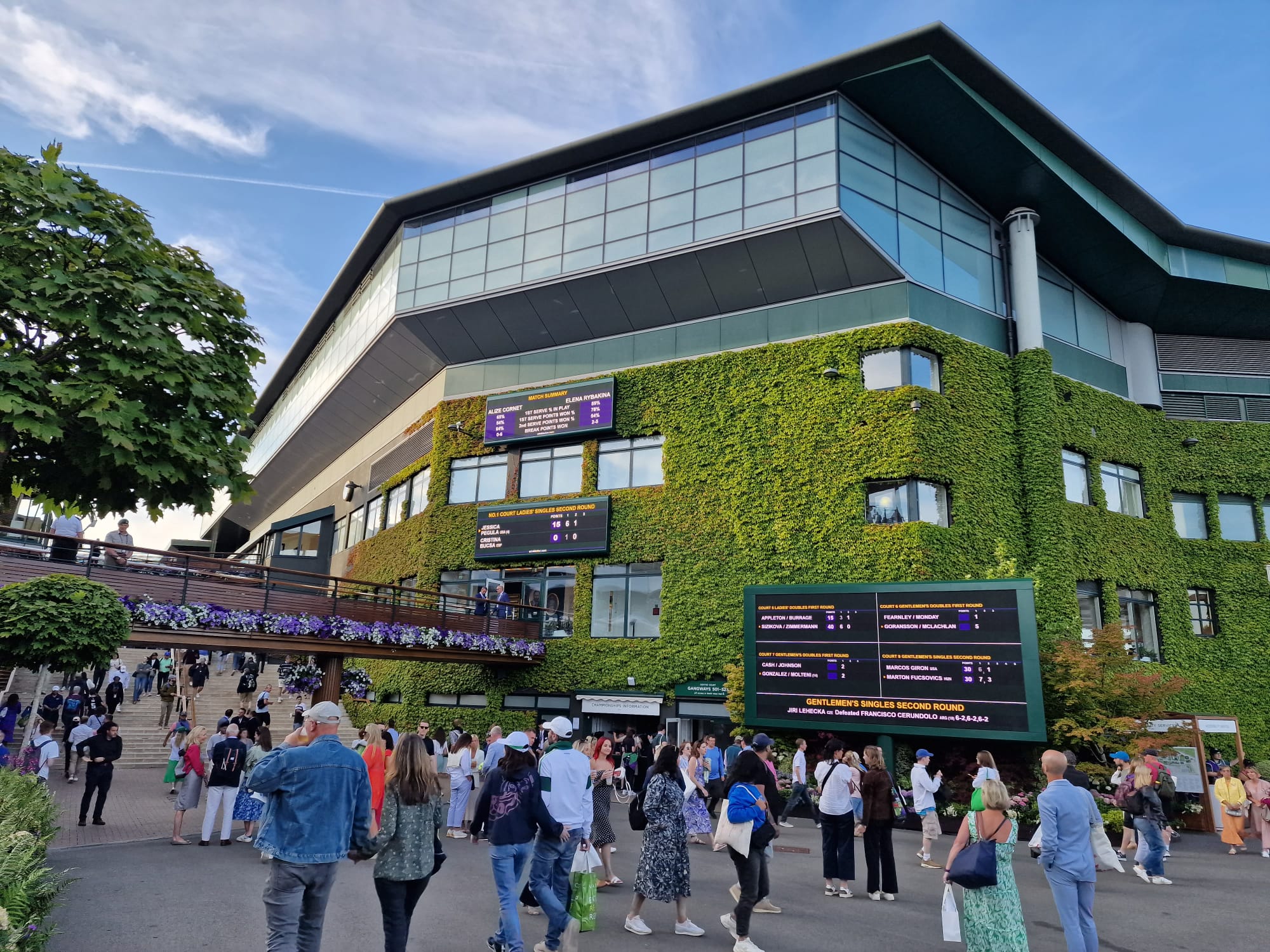 Vimbldon iznutra: Sabalenka se oduševila srpskim novinarima, a Novak ...