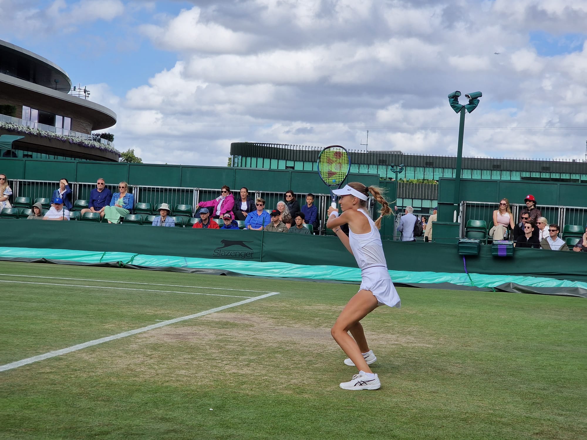 Srbija ima finalistkinju Vimbldona: Vujović je čudo i napada titulu ...