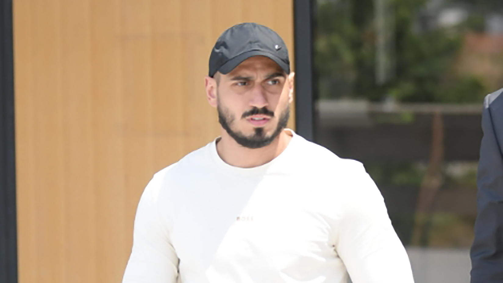 Više javno tužilaštvo podiglo optužnicu protiv inspektora Milana Isakova na dan svedočenja o ...