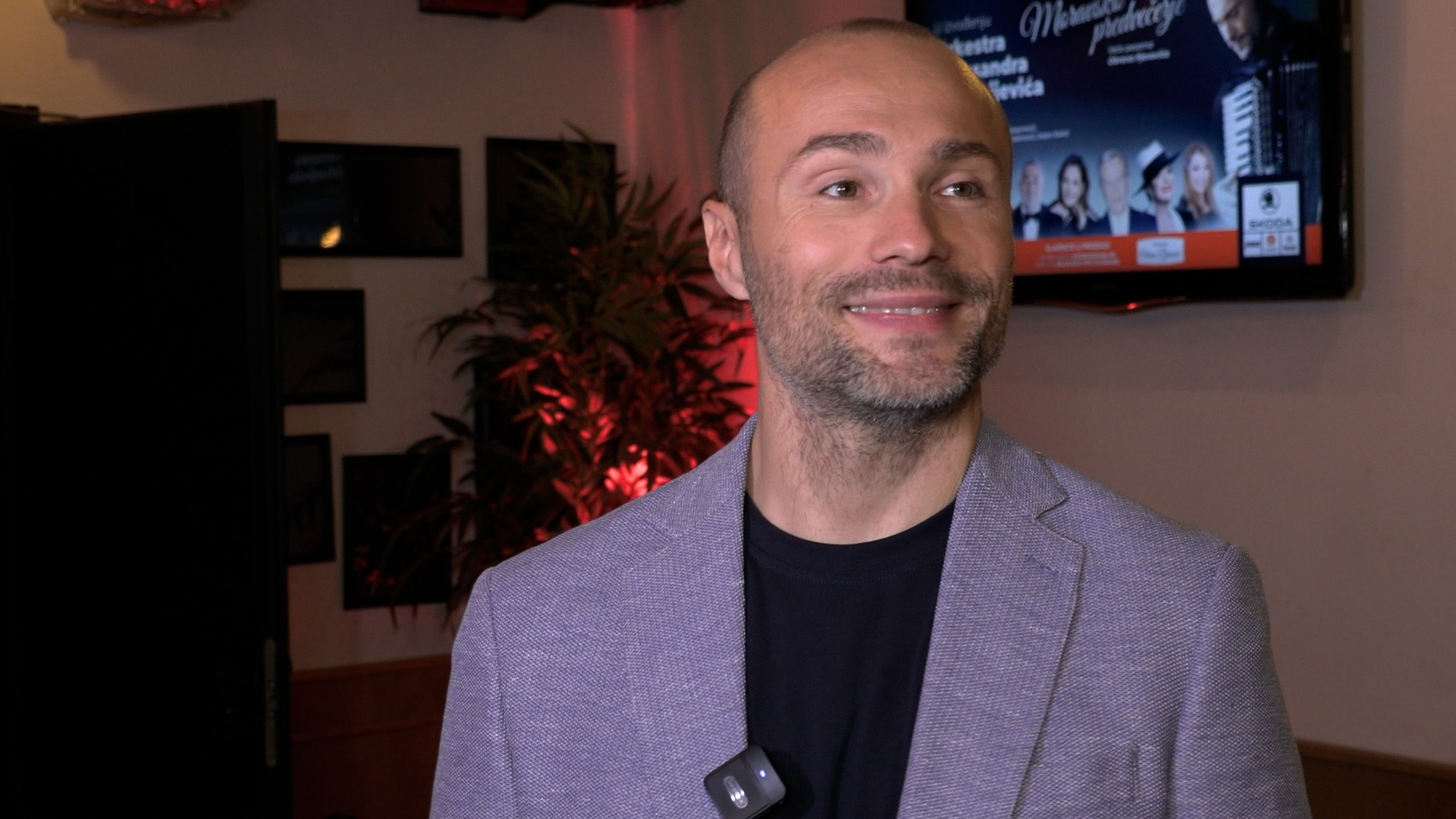 Aleksandar Sofronijević otkrio da estradi nikada nije naplaćivao sviranje na privatnim veseljima ...