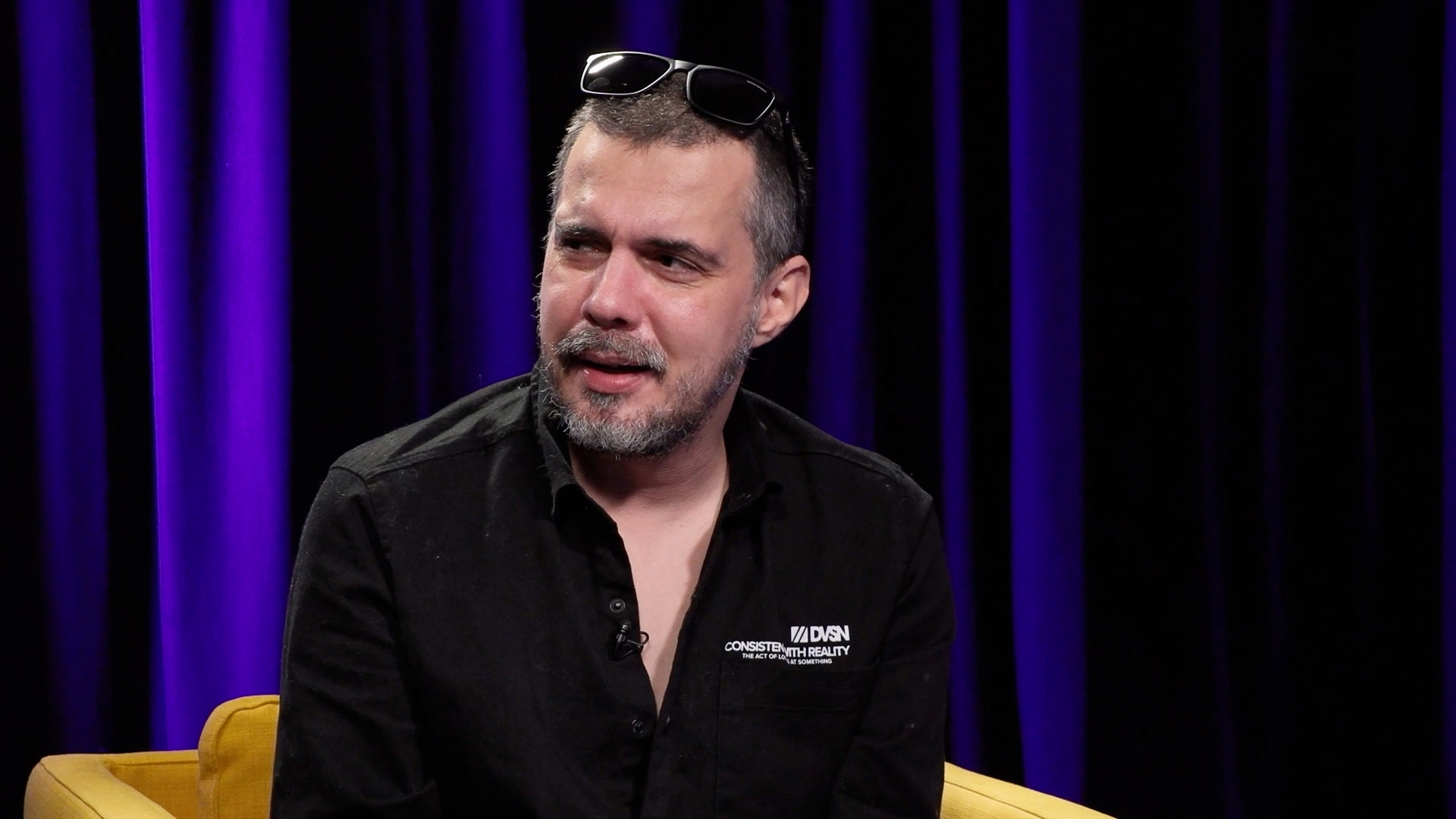 "Kad neko lepo peva ne naplatim mu, a ako ima vibrato kao Era Ojdanić ...