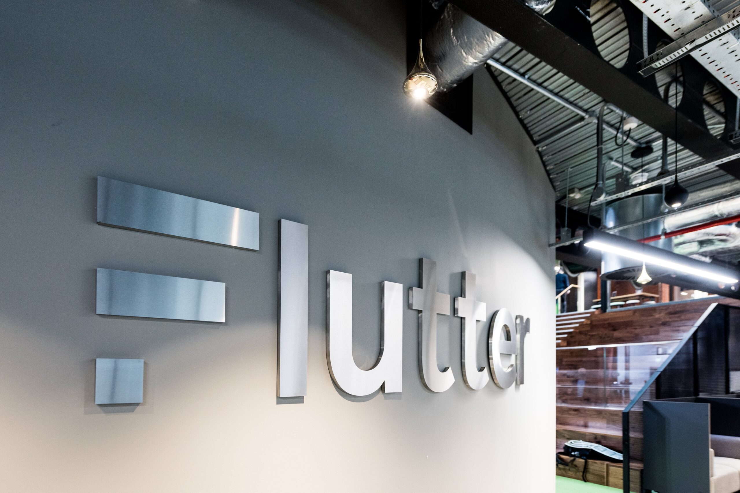 MaxBet se pridružuje Flutteru: Partnerstvo koje igru podiže na viši nivo