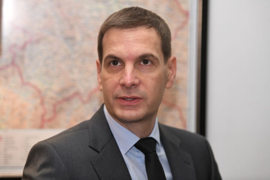 "Ponovo se uživeo u ulogu Gangule": Miloš Jovanović i Vojislav ...