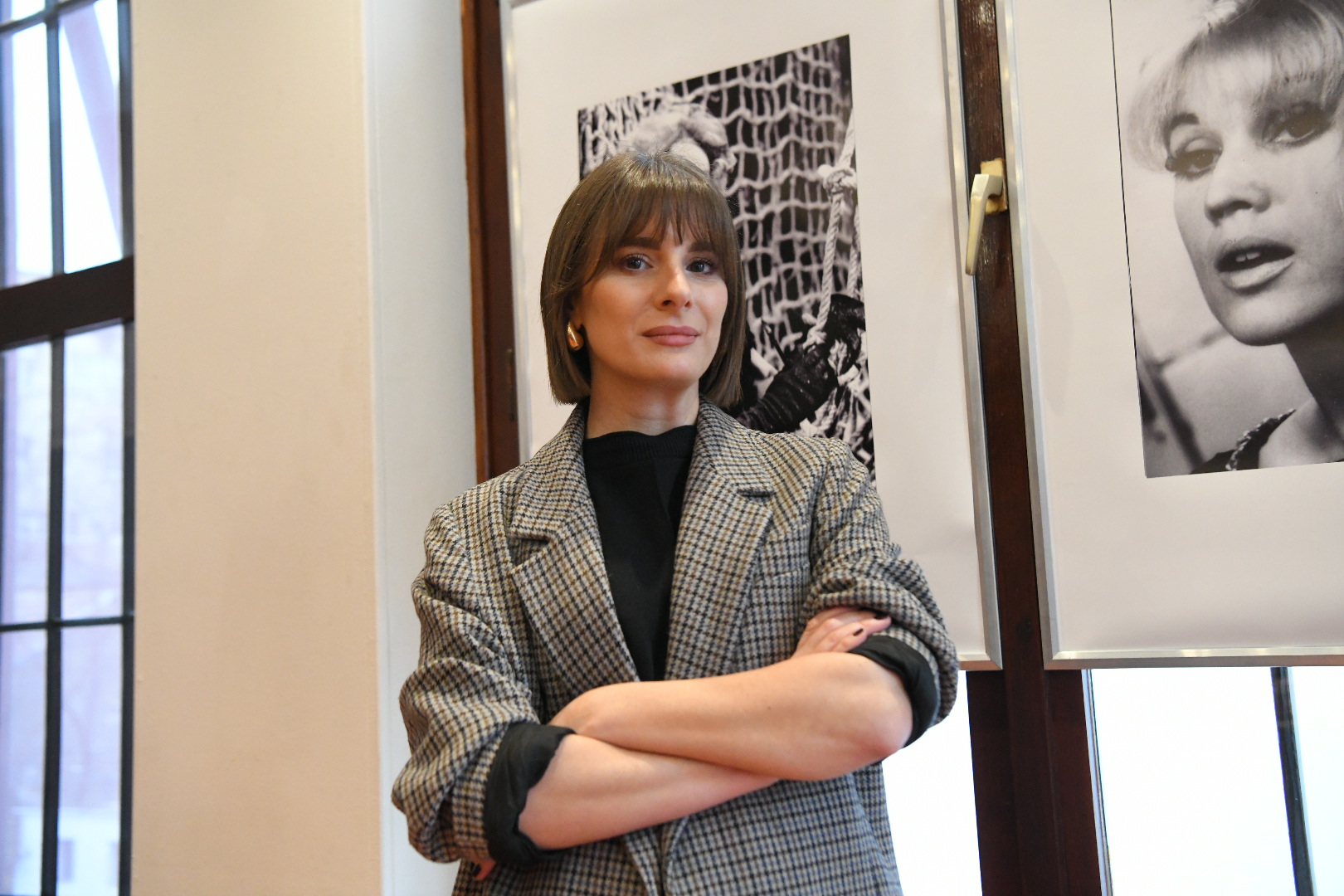 Lepi dani u glumačkom poslu su retki, a ovo je jedan od njih: Hani ...
