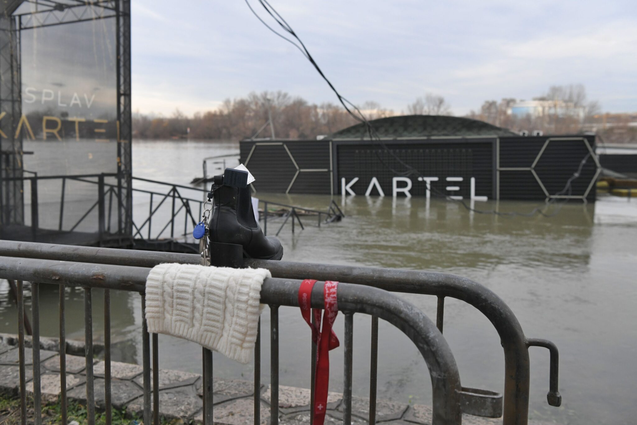 Splav "Kartel" nije imao potrebnu plovidbenu dozvolu: Istraga će ...