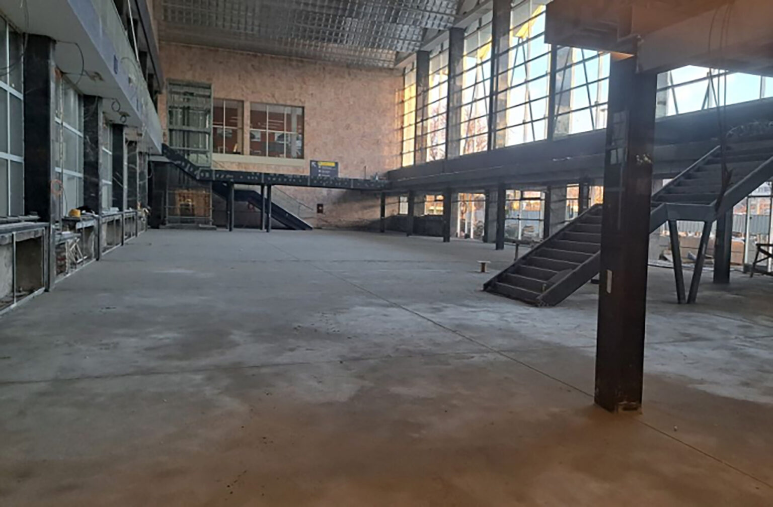 Nakon Vučićevog svečanog otvaranja, ponovo rekonstruišu železničku stanicu u Novom Sadu: Cena ...