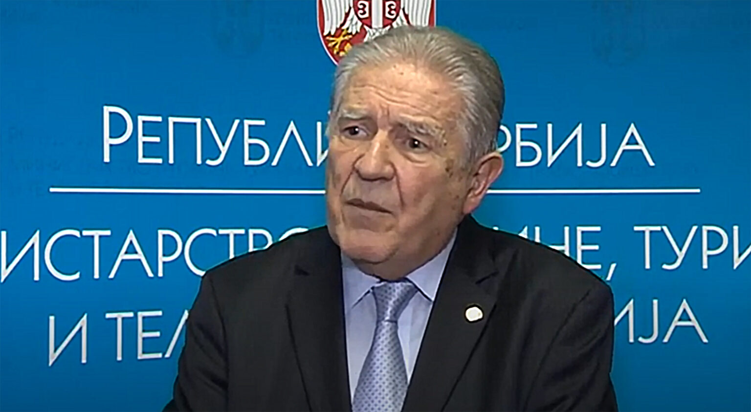 Od Slobodana Unkovića do Ane Brnabić ili kako su naprednjaci "srozali" srpski parlament (1 ...