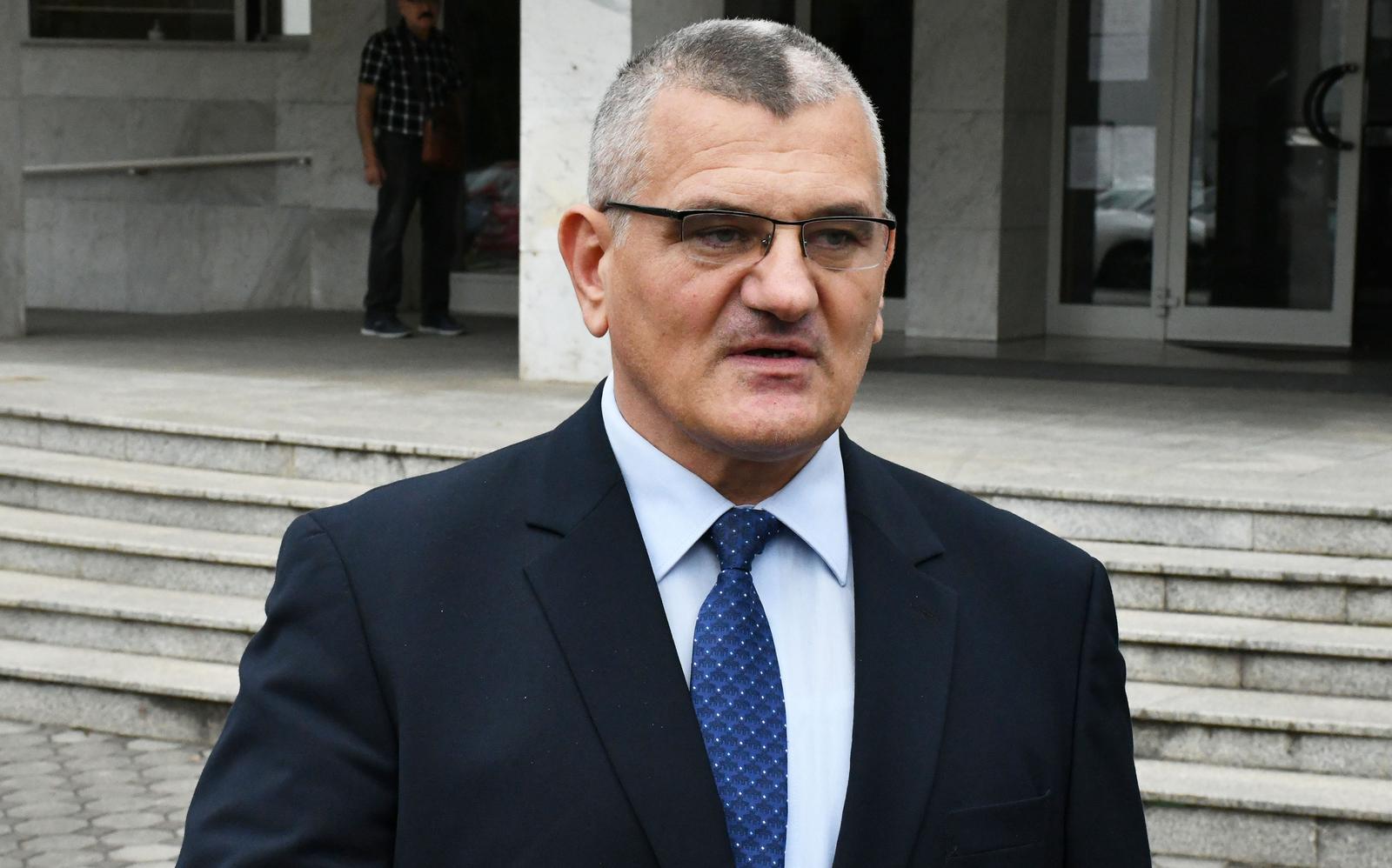 Skandal u Hrvatskoj: Rektor terao studenta da svedoči za njegovog sina ...
