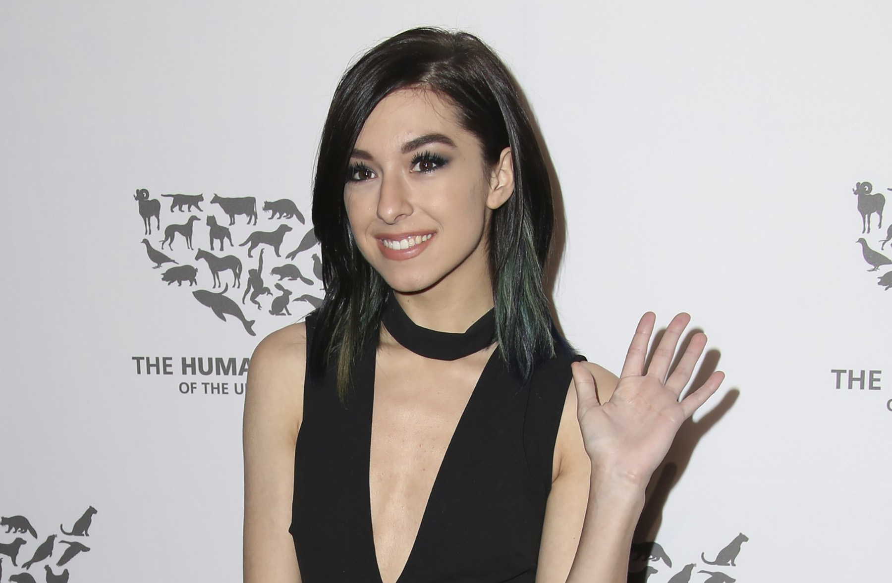 Kristina Grimi postala zvezda, a onda je tragično nastradala: Fan ju je upucao dok je uzimao ...