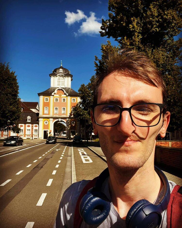 Kako je Almin Muftić (27) pobedio sistem i nepravdu: Zbog teškog ...