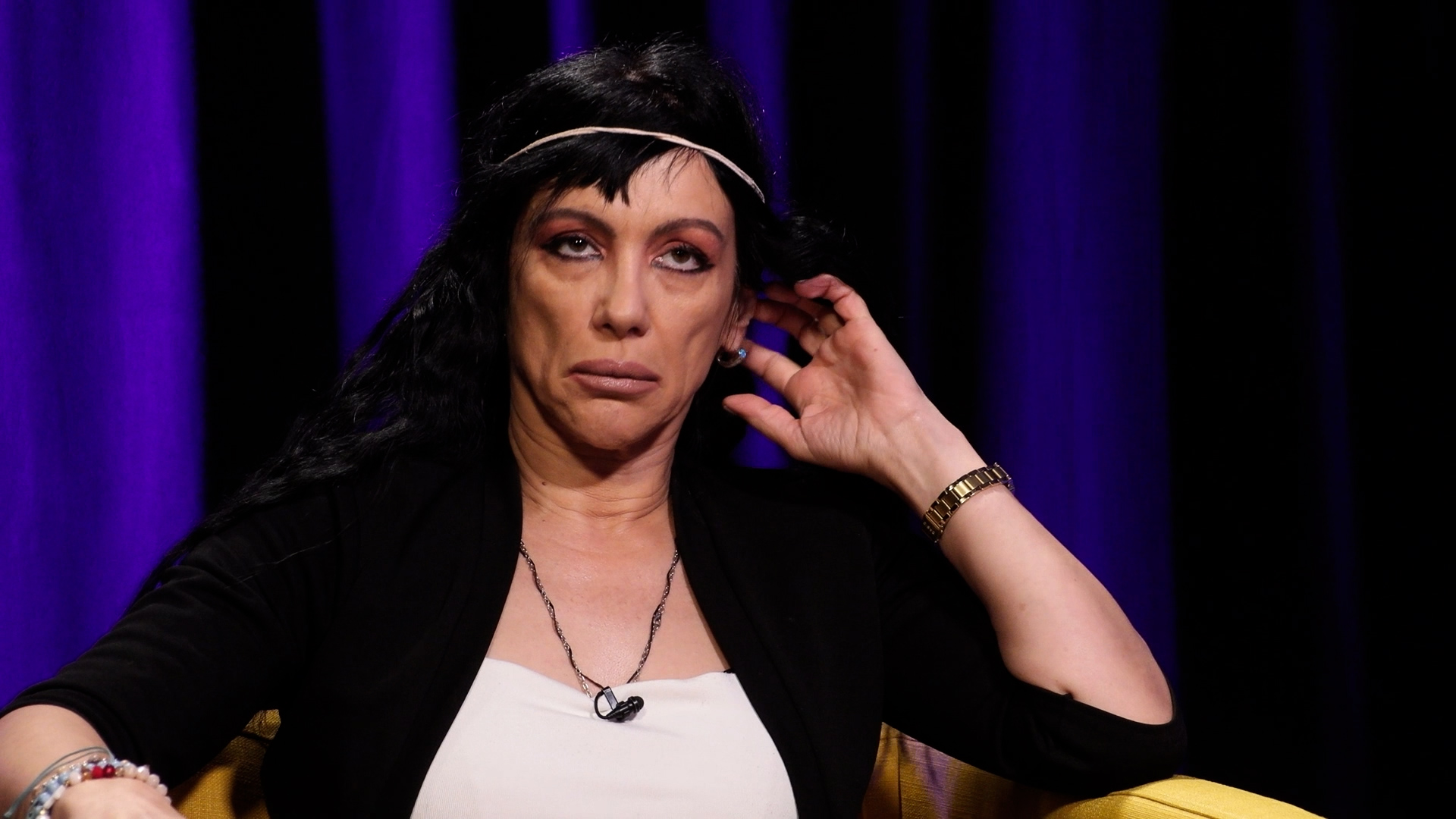 „Vendi – vaša odabrana veroučiteljica“: Pevačica izblamirala voditelje ...