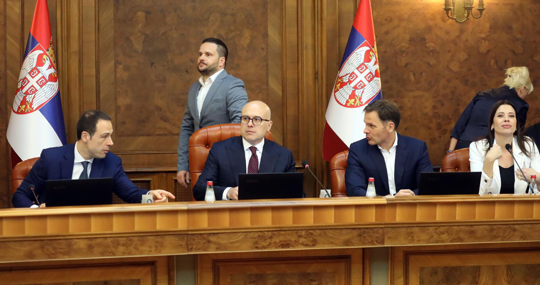 "Povratak proruskih političara": Kako strane agencije pišu o novoj Vladi Srbije