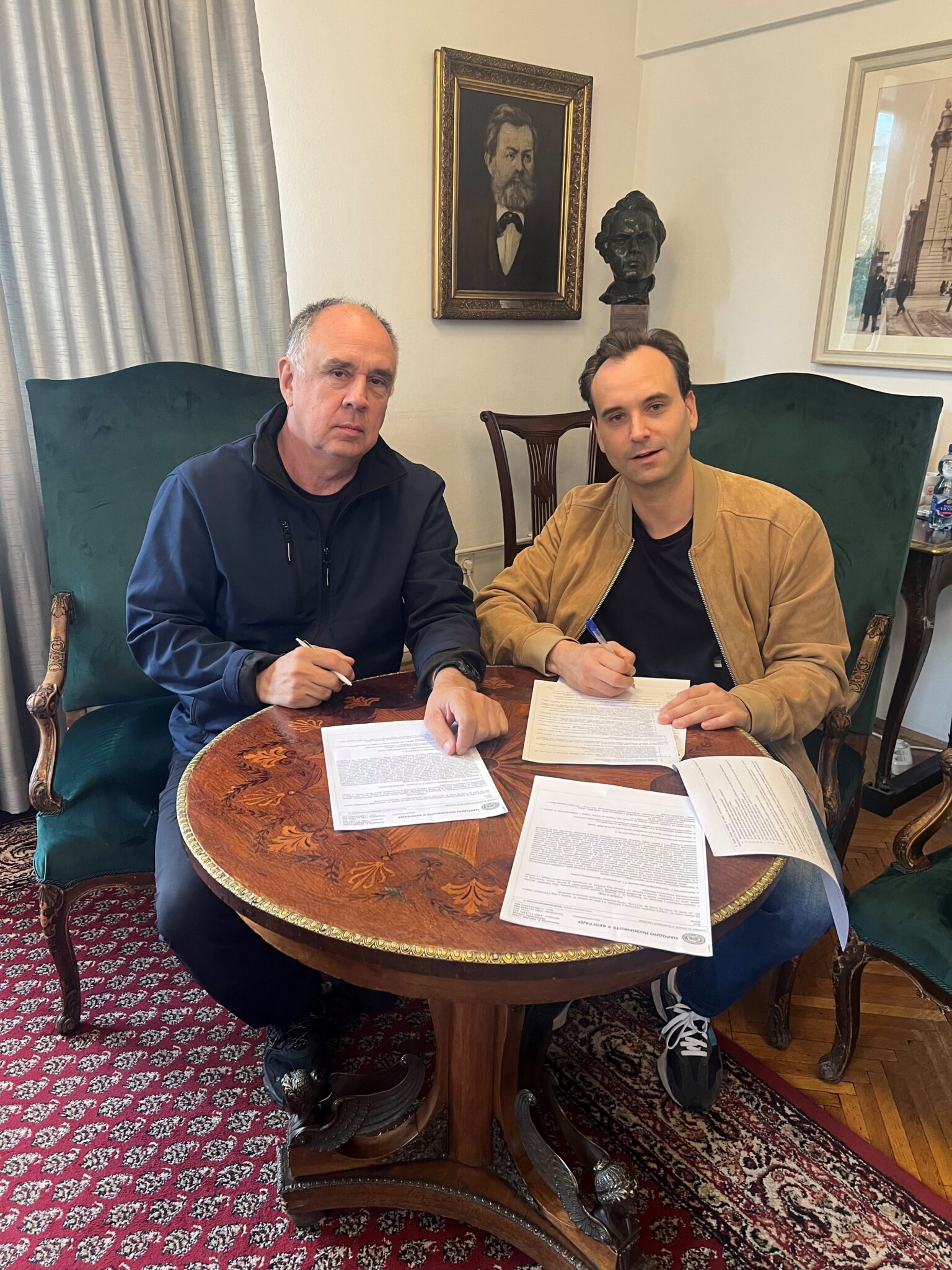 Glumac Radovan Vujović i zvanično novi član ansambla Narodnog pozorišta ...