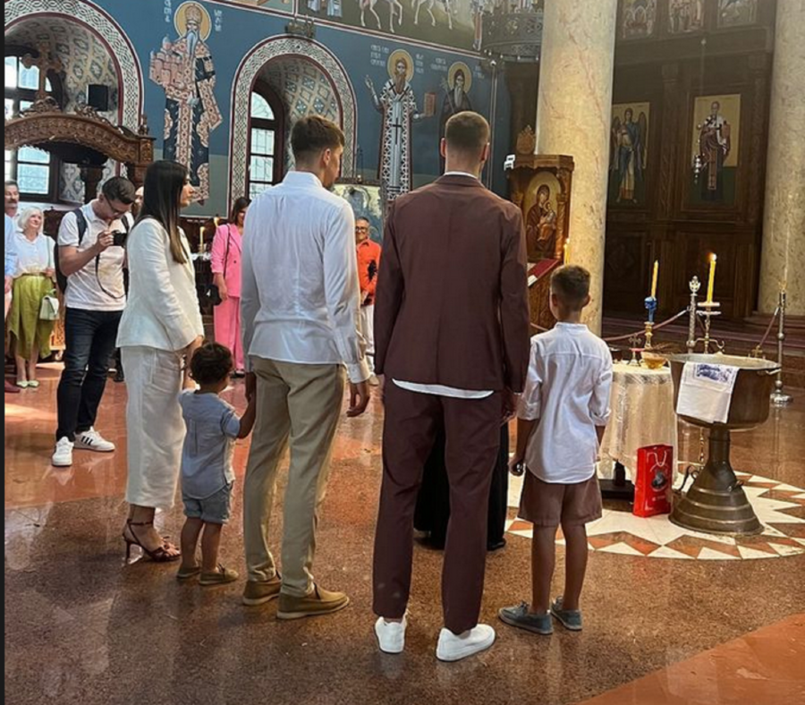 FOTO "Kumara moj": Bogdanović objavio fotografiju iz crkve, Jović imao ...