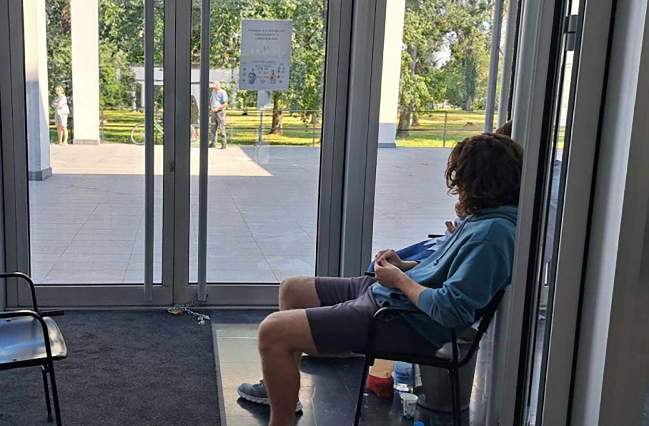 Studenti koji 5 dana blokiraju Rektorat u Novom Sadu dobili "pouzdane informacije" da rektor ...