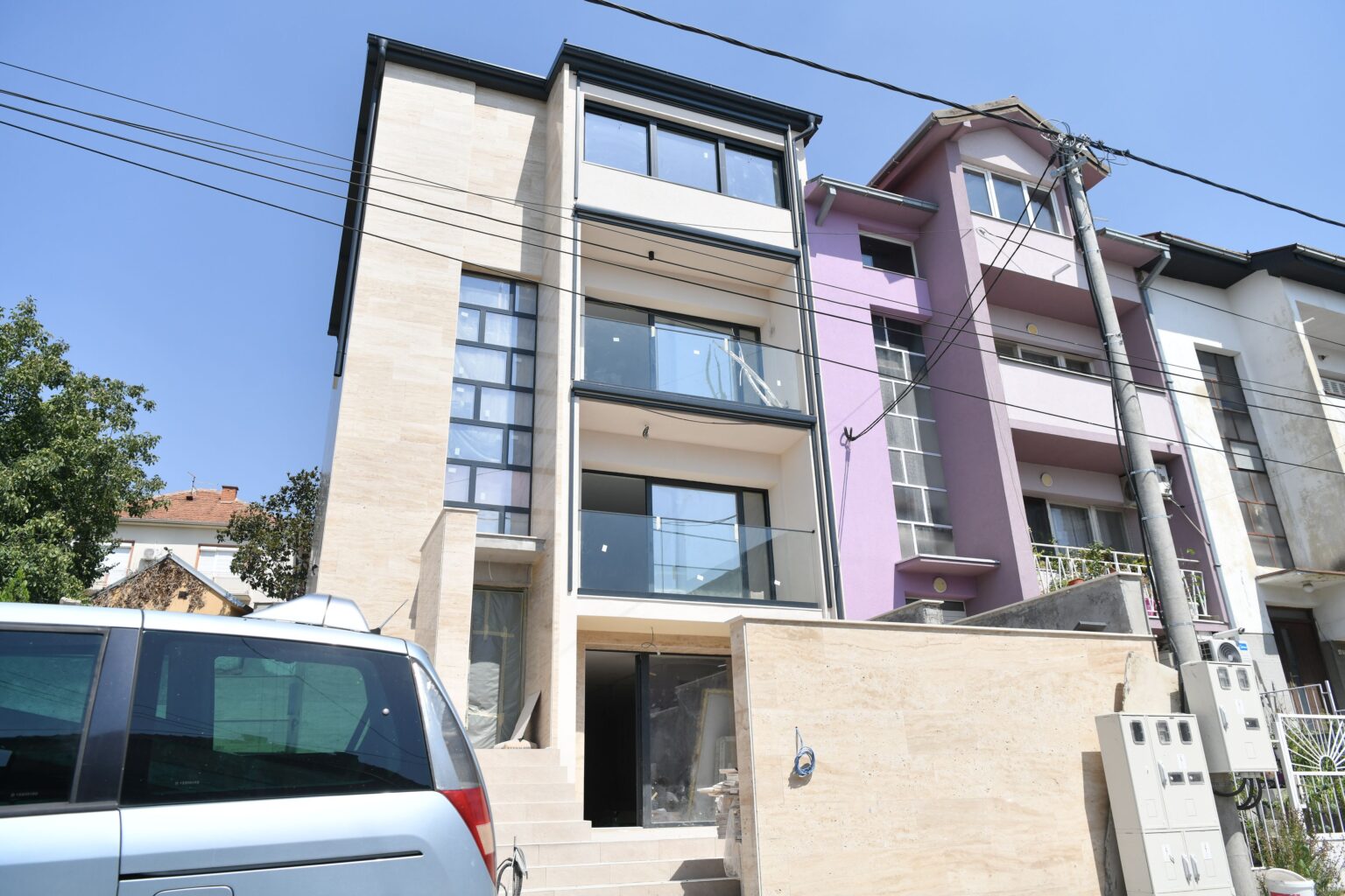 Nelegalna gradnja Dragana J. Vučićevića