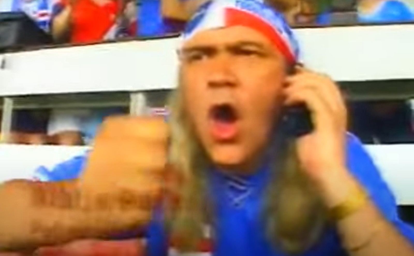 Bora Čorba peva čuvenu pesmu o reprezentaciji koju mnogi pamte