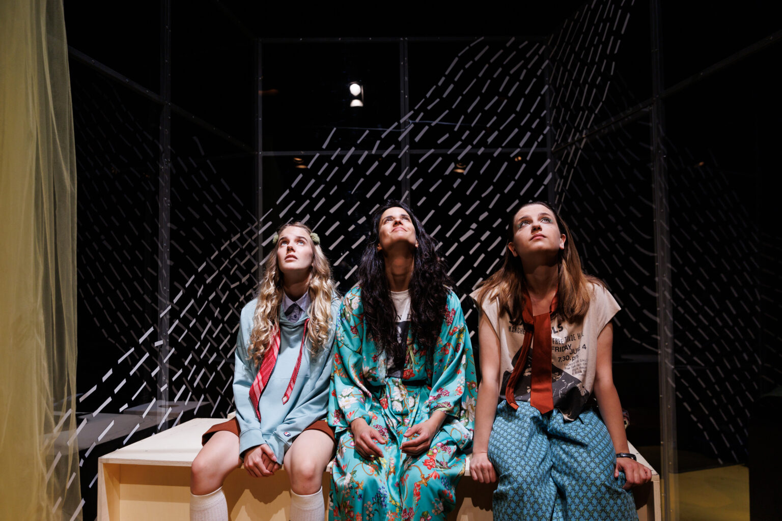 Premijera predstave „Sjaj zvezda na plafonu“