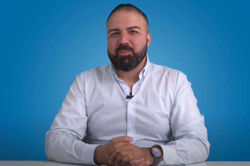 Istok Pavlović pre i posle "filera", operacija kapaka i filtera za fotke