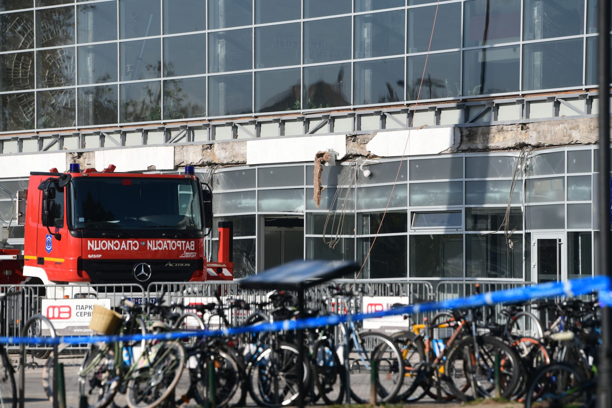 "Razdragani video otkriva zašto je nedodirljiv izvođač radova u Novom ...