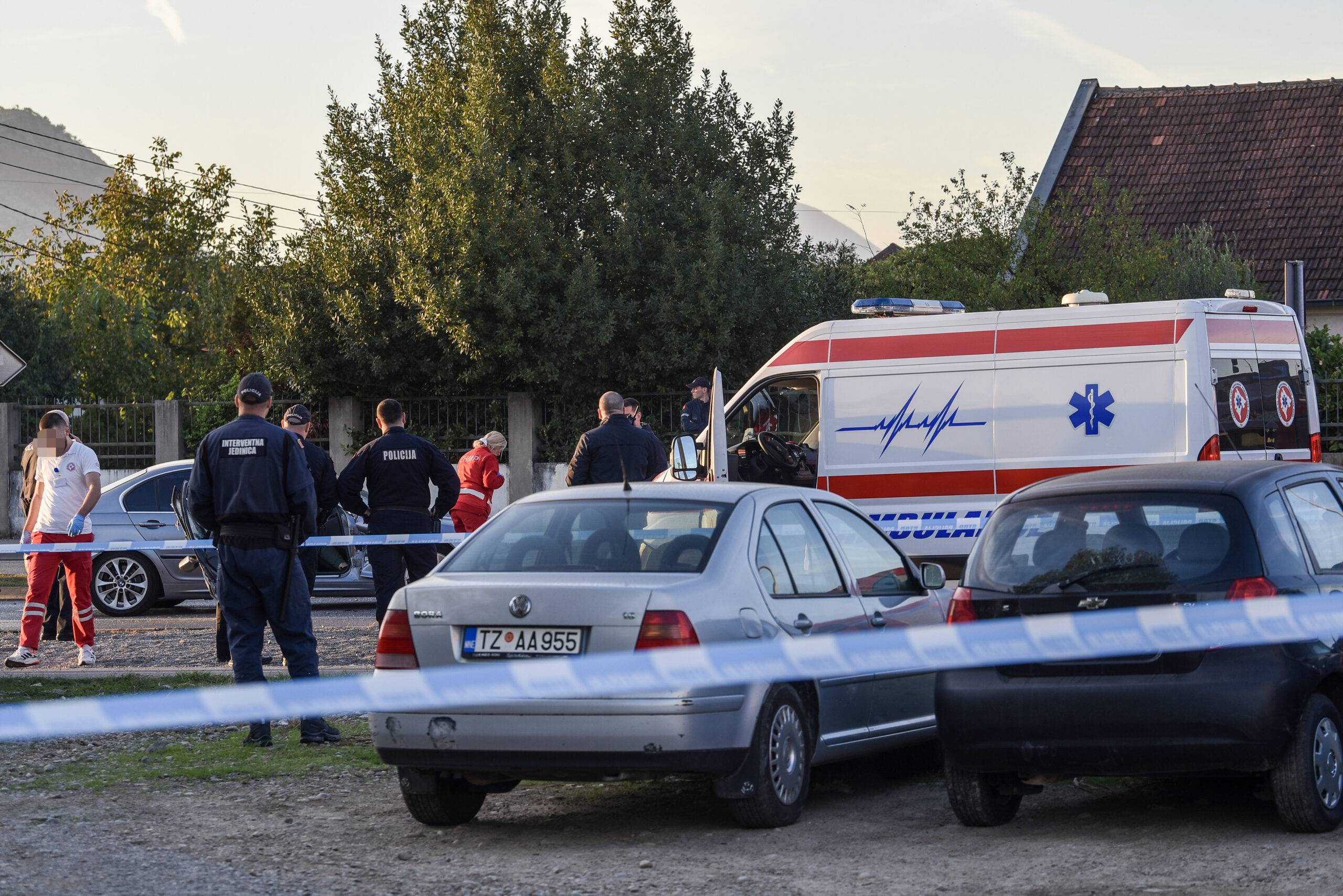 Crnogorska policija traga za dvojicom Beograđana zbog likvidacije "kavčana": Jedan od njih je ...