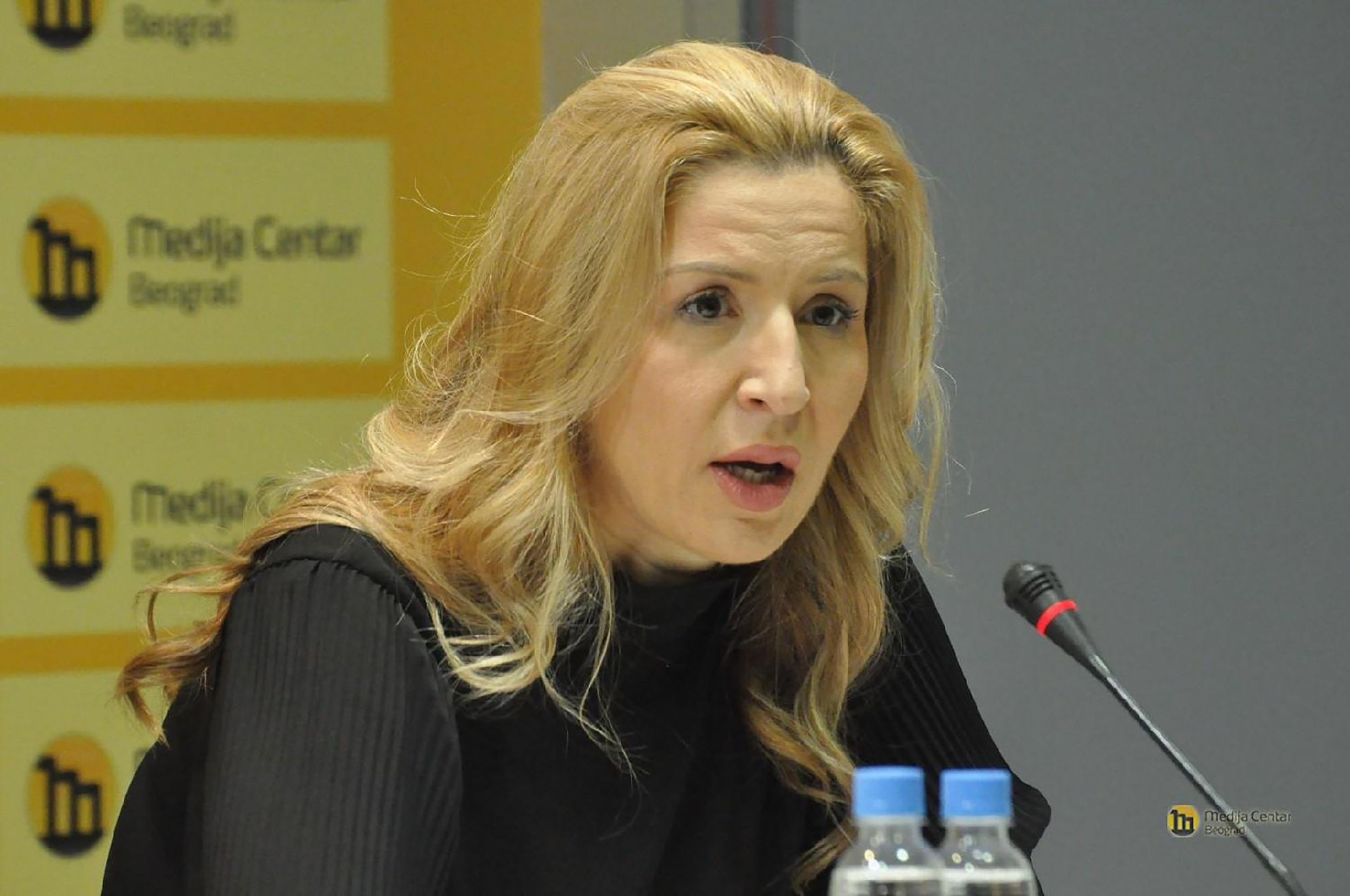 Mnogo zainteresovanih za praćenje "suđenja" tužiteljki Savović ...