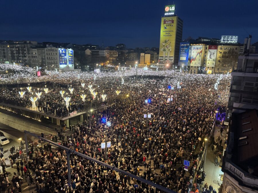 FOTO Slavija svetlela u mraku: Pogledajte veličanstvene fotografije i ...