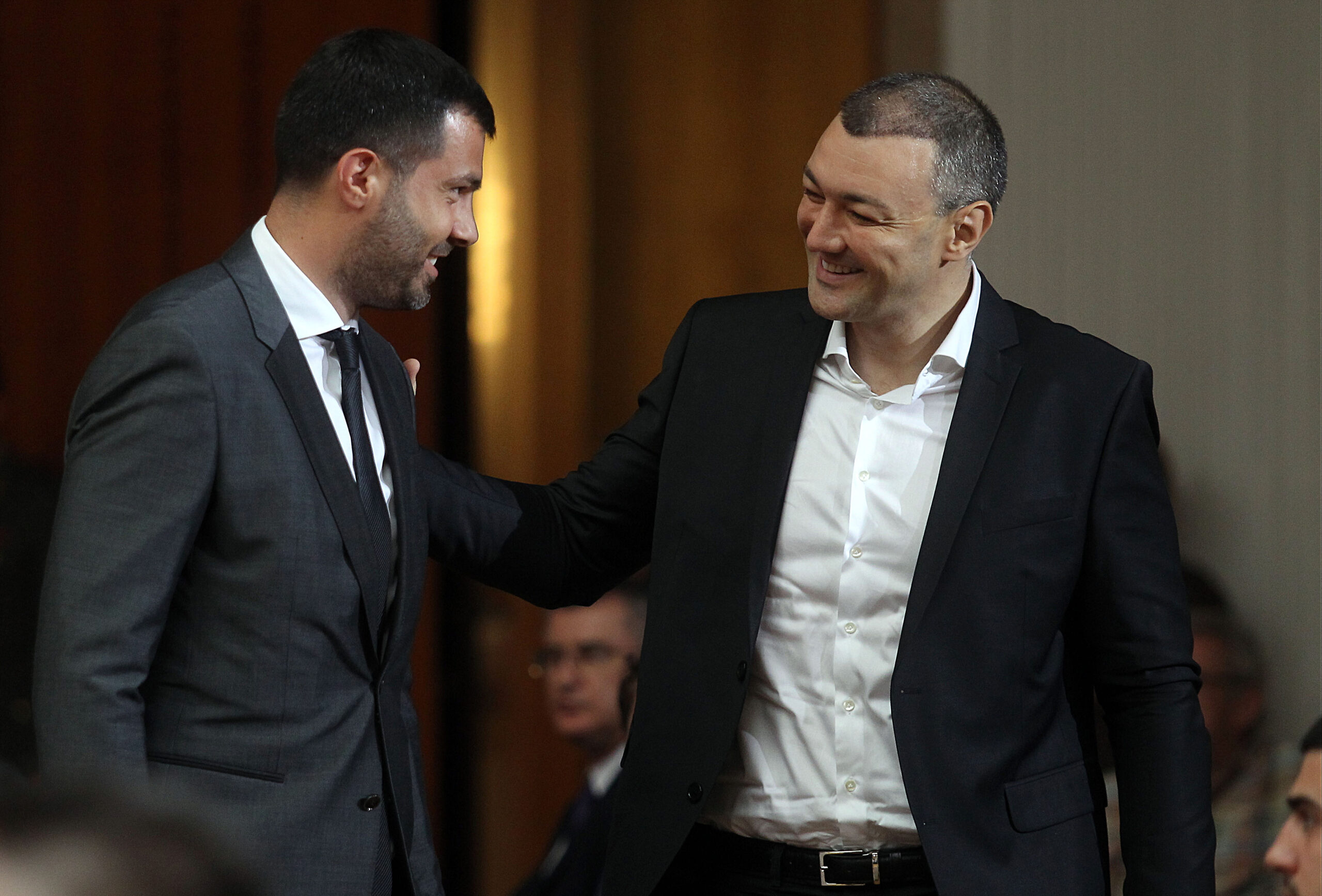Ko je Vlada Mandić, naprednjak koji je šutirao studenta: Glavni akter ...