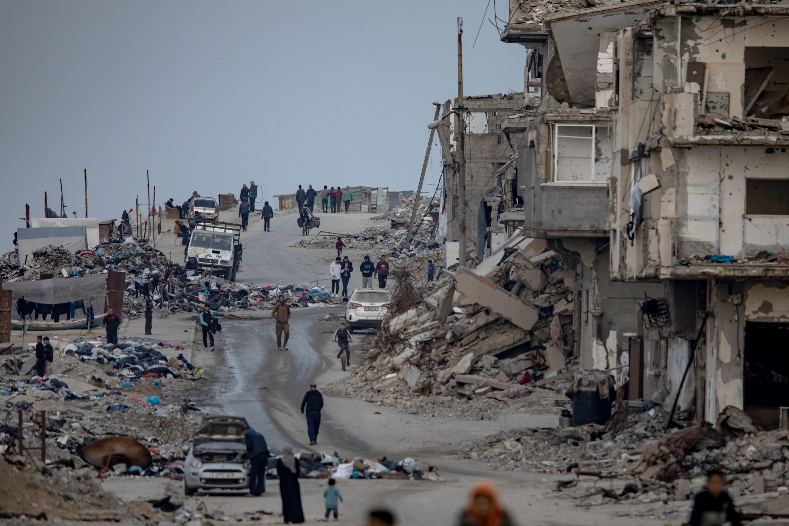 U vazdušnim napadima na grad Kan Junis na jugu Gaze poginule 54 osobe