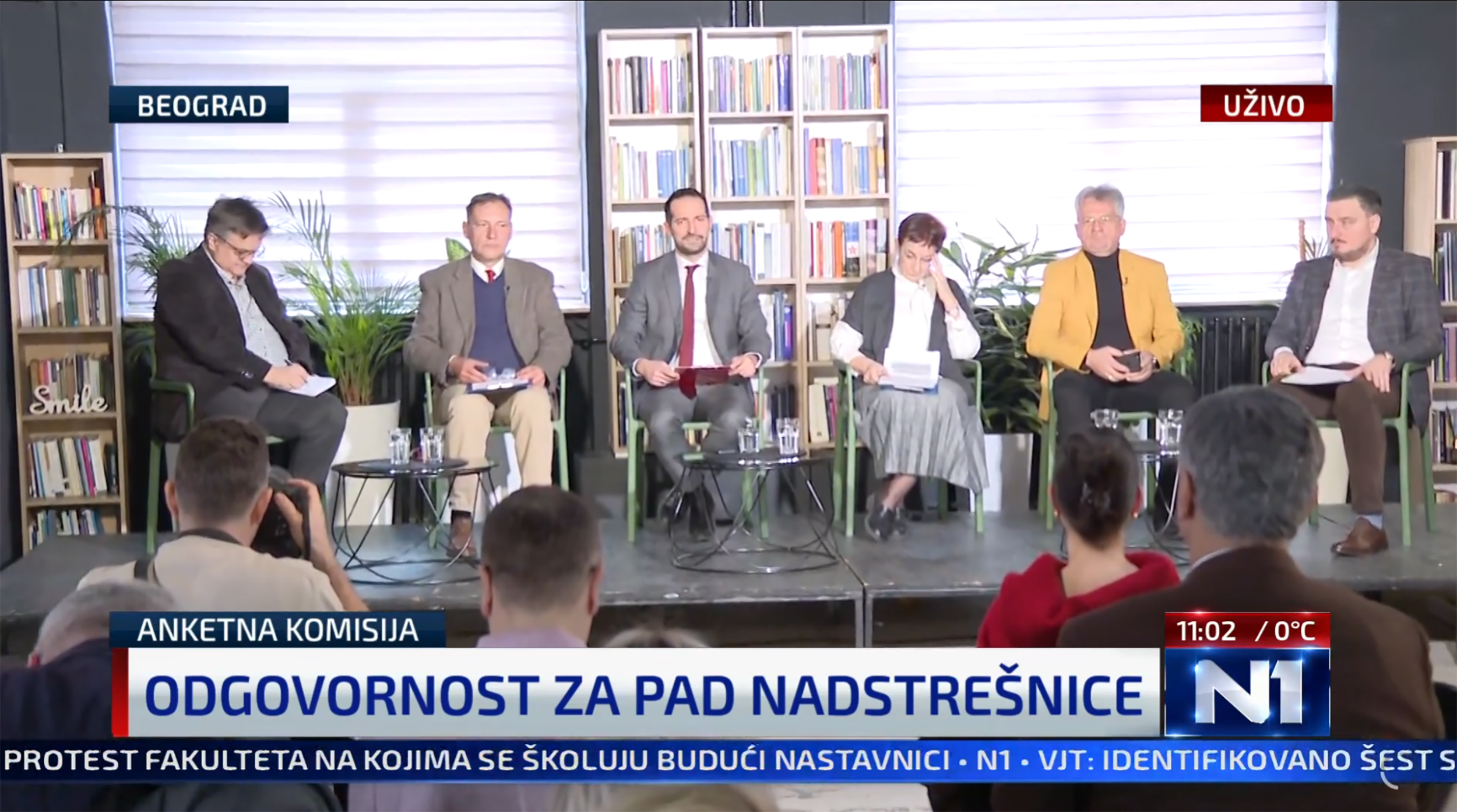 Plenum studenata Filozofskog fakulteta ogradio se od rada Anketne ...
