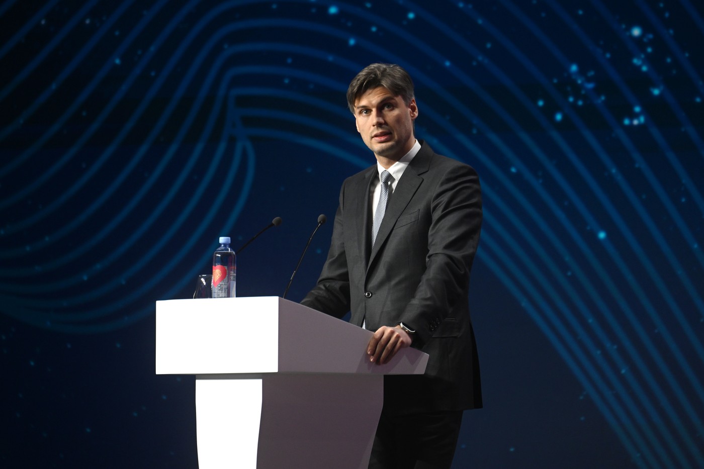 Ko je Dmitrij Bakanov - novi šef Roskosmosa