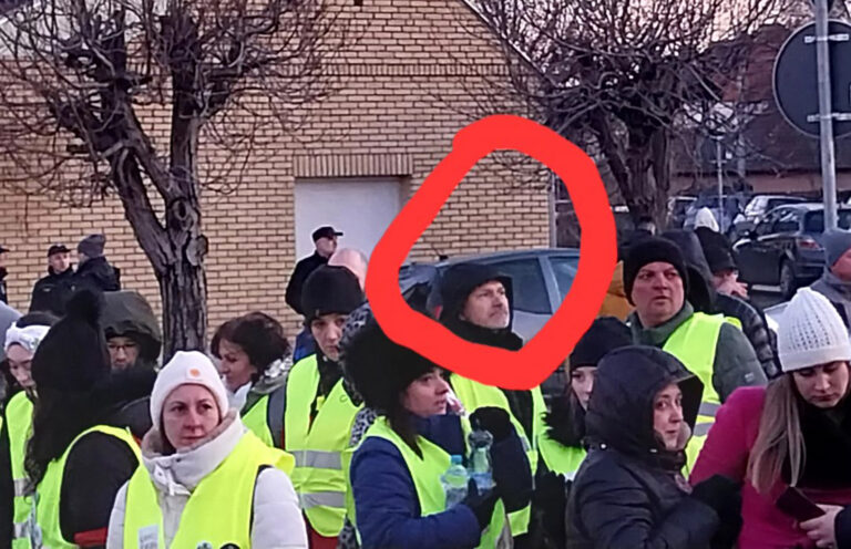 Studente u Vršcu dočekao i doktor koji podržava naprednjake. Dragana ...