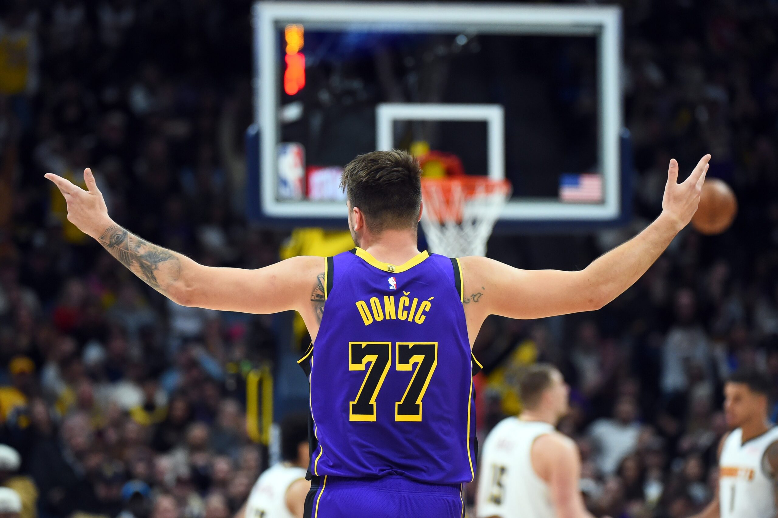 Kako sad ovo: NBA bruji o novom trejdu Dončića - Naslovi.net