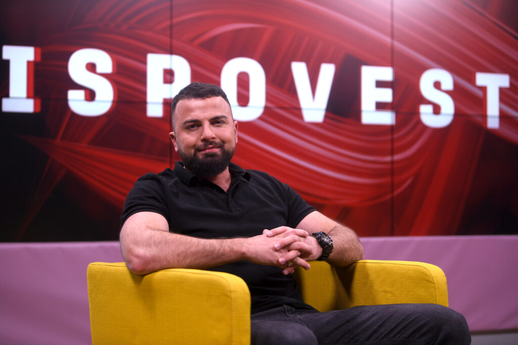 Glumac Semir Gicić o statusu slobodnog umetnika