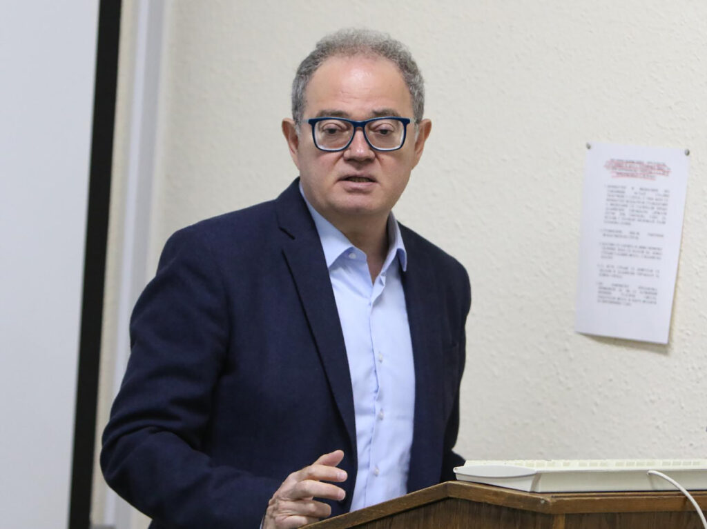 Lutovac: Ekonomski problemi mogu naterati Vučića da raspiše izbore pre ...