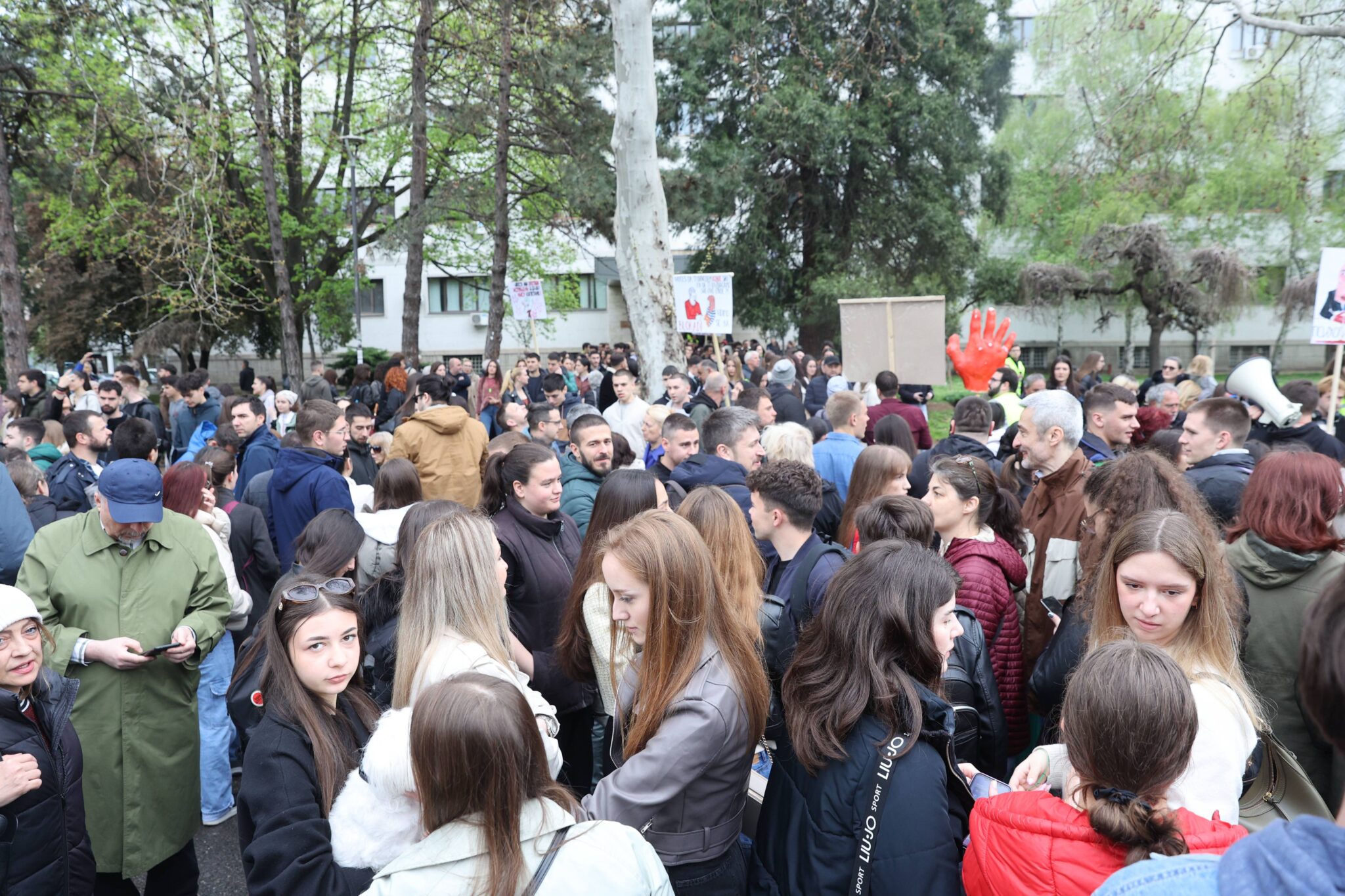 Medicinski fakultet u Nišu najavio preduzimanje mera protiv studenata u blokadi