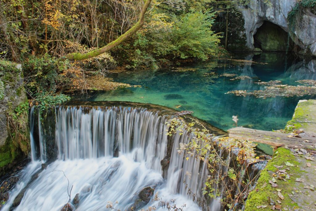 Mesta u Srbiji koja su idealna za jednodnevni uskršnji izlet: Ova rajska mesta retko se posećuju ...