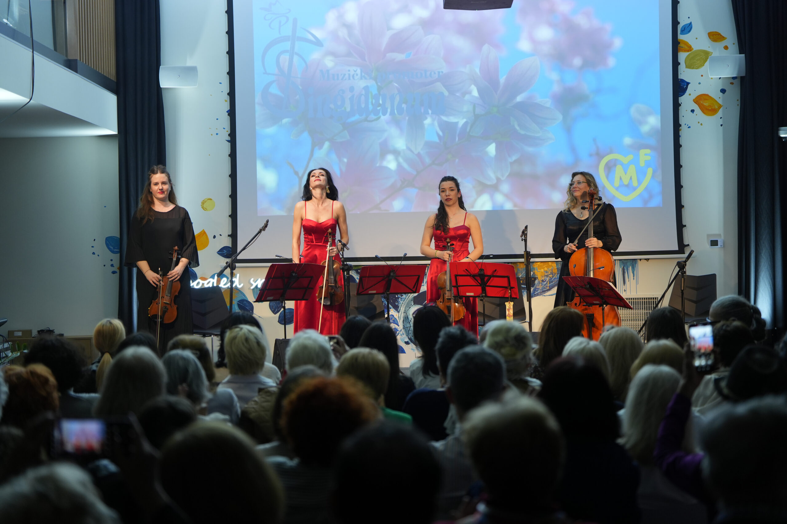 Od baroka do roka - na bis! Ovacije za gudački kvartet "Azzurro" na ...