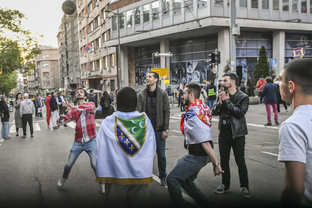 Studentska blokada RTS na Uskrs