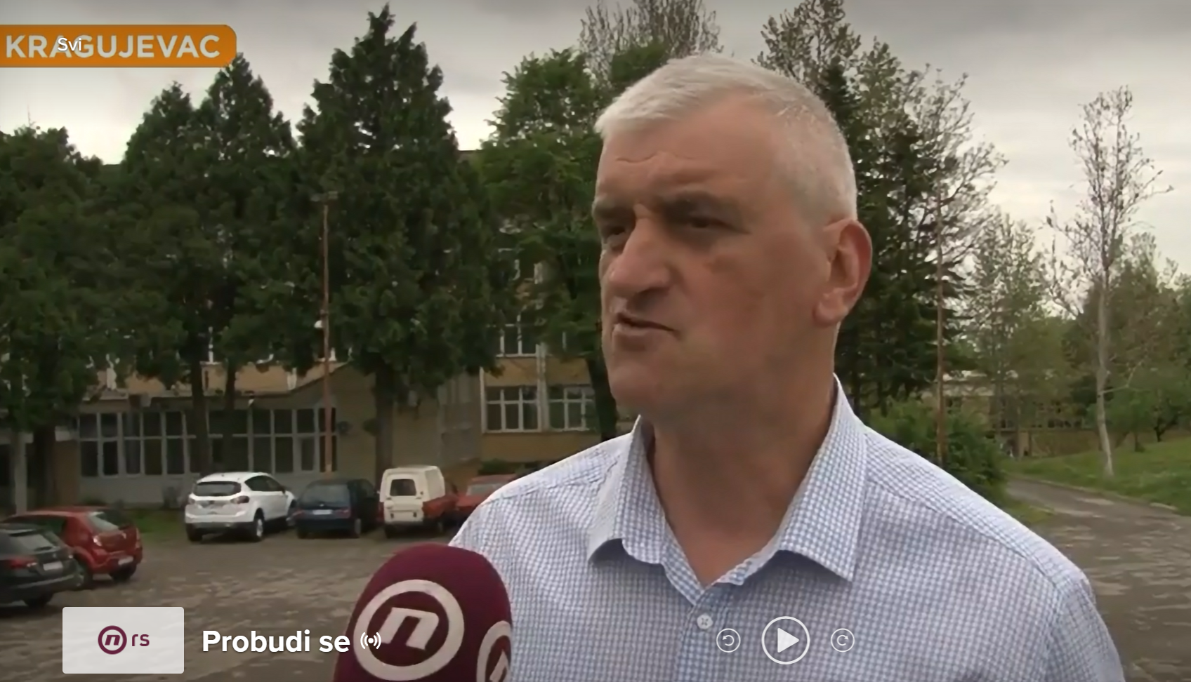 Osveta direktora kragujevačke škole protiv 10 učenika: "Nećemo sedeti skrštenih ruku, borićemo ...