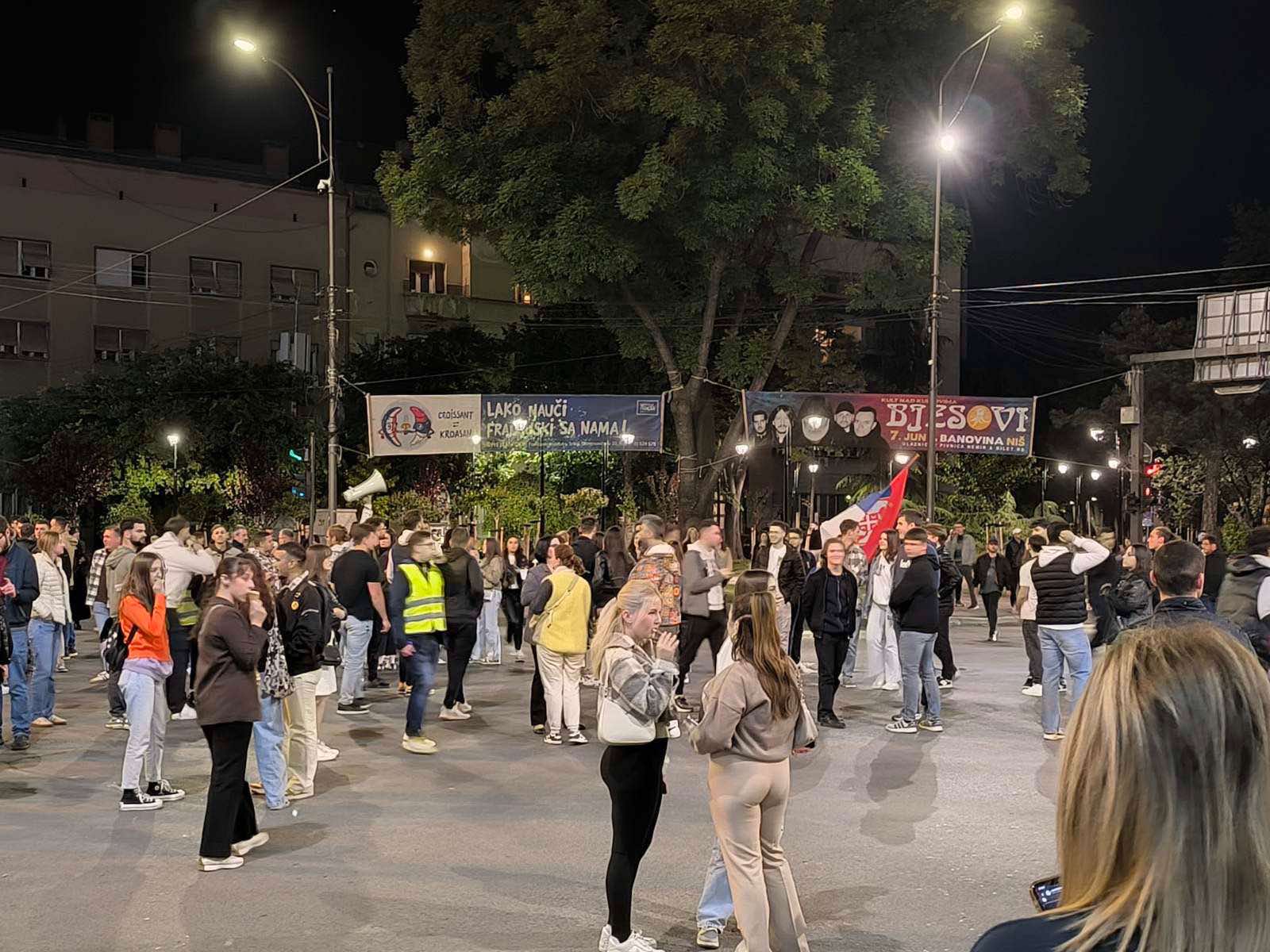 Policija prekinula studentsku blokadu suda u Nišu